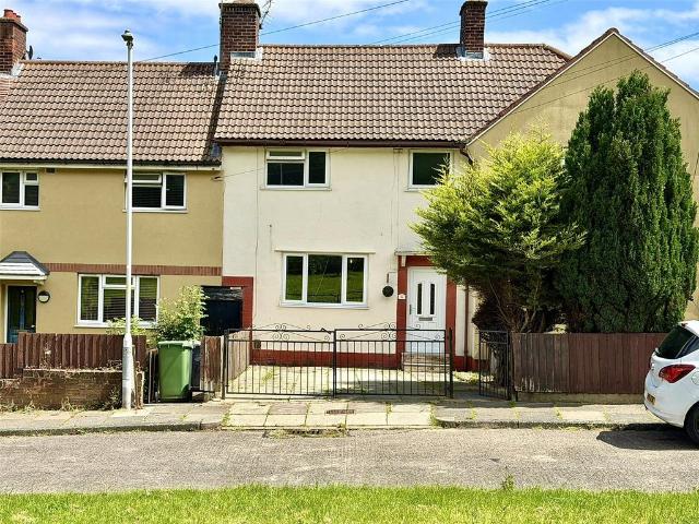 3 bedroom terraced house for sale