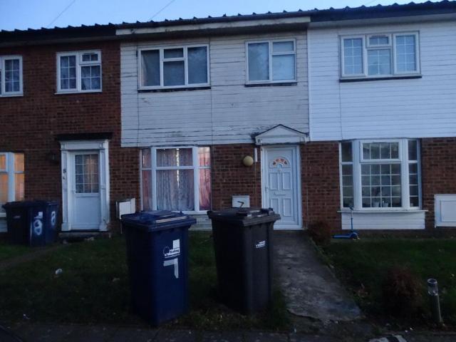 3 bedroom terraced house for sale
