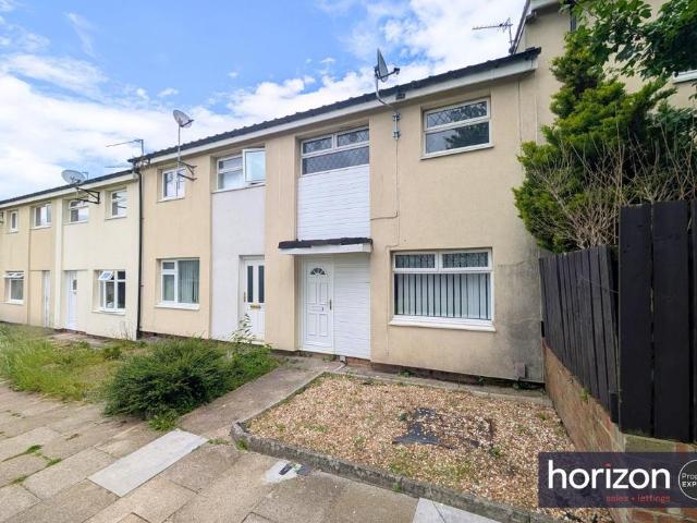3 bedroom terraced house for sale