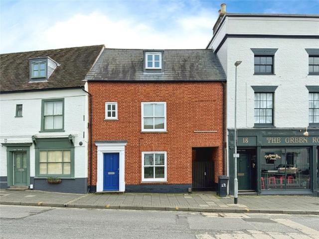 3 bedroom terraced house for sale