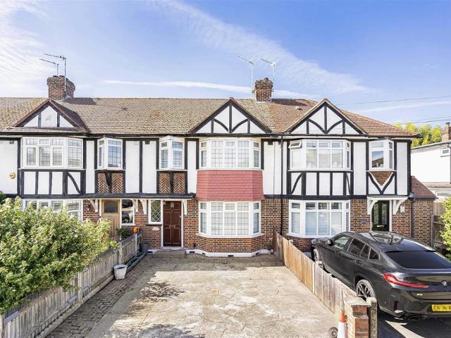 3 bedroom terraced house for sale
