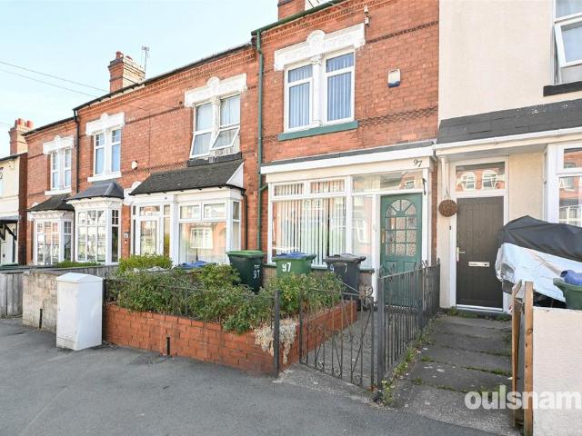 3 bedroom terraced house for sale
