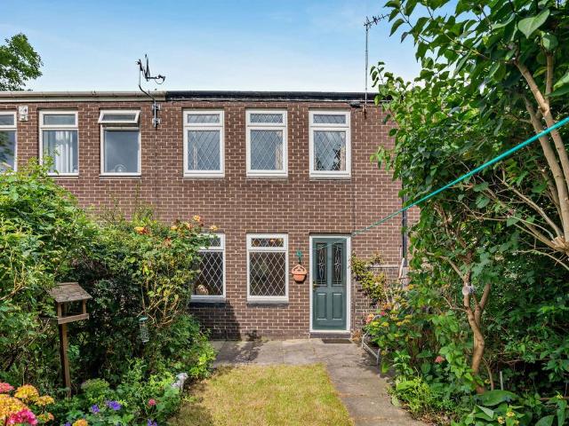 3 bedroom terraced house for sale