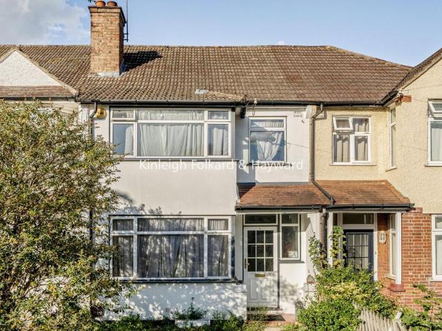 3 bedroom terraced house for sale
