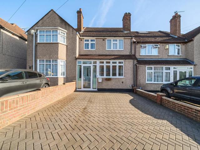 3 bedroom terraced house for sale