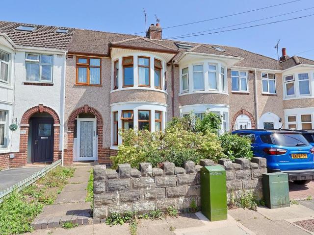 3 bedroom terraced house for sale
