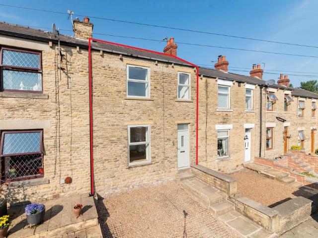 3 bedroom terraced house for sale
