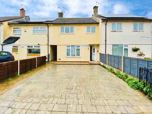 3 bedroom terraced house for sale