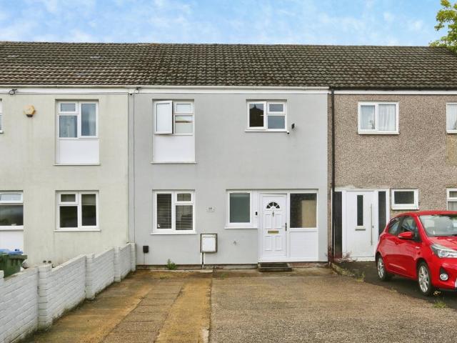 3 bedroom terraced house for sale