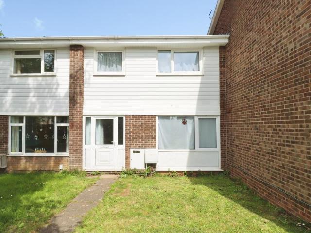 3 bedroom terraced house for sale