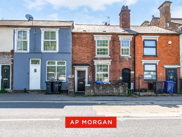 3 bedroom terraced house for sale