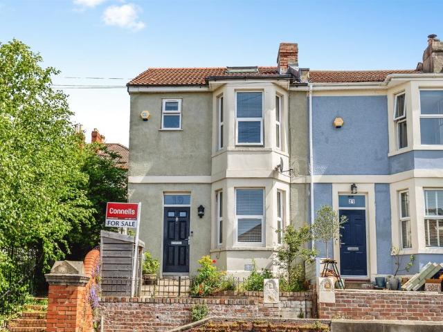 3 bedroom terraced house for sale