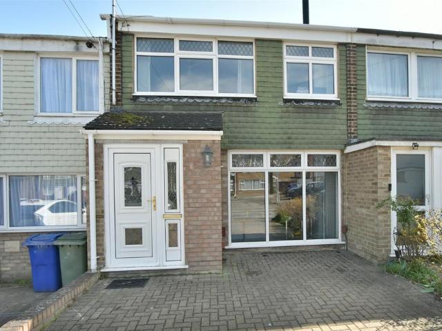 3 bedroom terraced house for sale