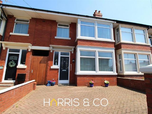 3 bedroom terraced house for sale