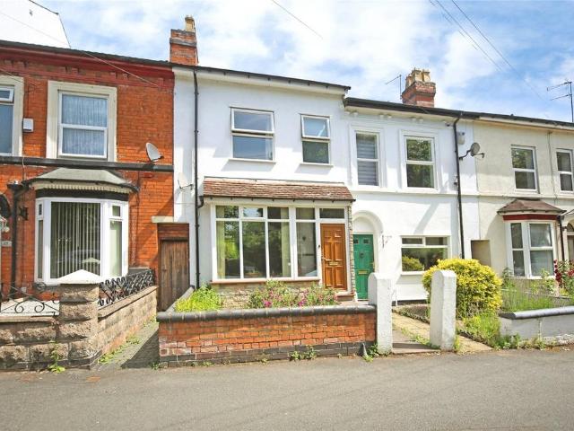 3 bedroom terraced house for sale