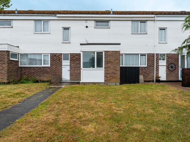 3 bedroom terraced house for sale