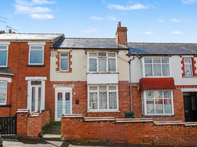 3 bedroom terraced house for sale