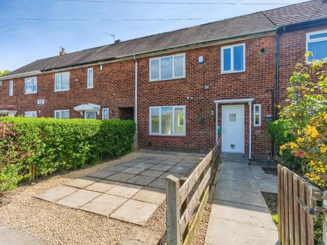 3 bedroom terraced house for sale