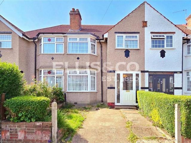 3 bedroom terraced house for sale