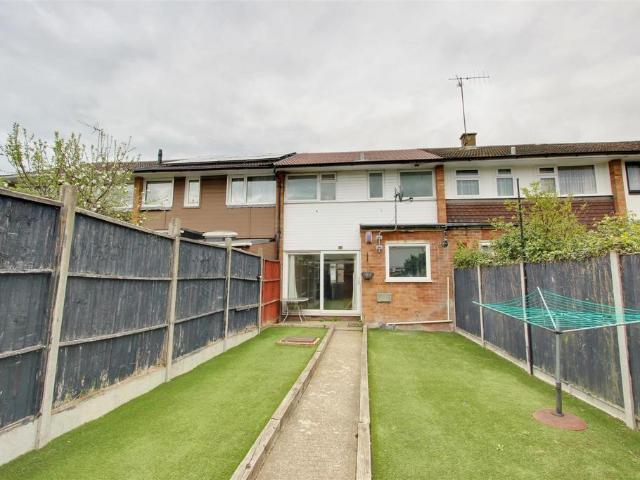 3 bedroom terraced house for sale