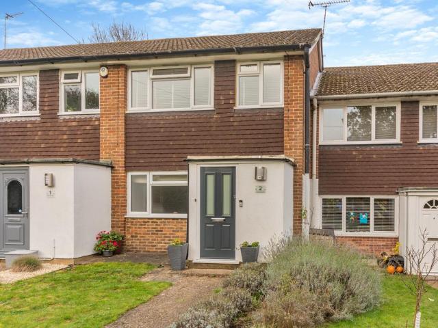 3 bedroom terraced house for sale