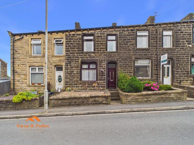 3 bedroom terraced house for sale