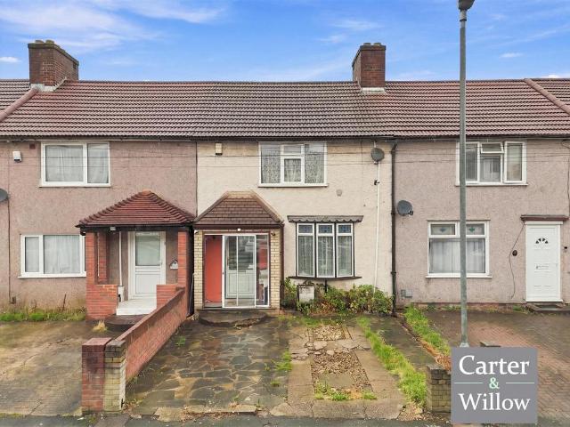 3 bedroom terraced house for sale