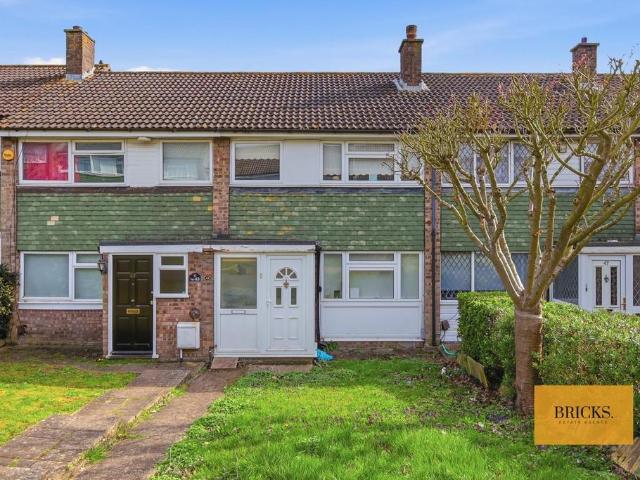 3 bedroom terraced house for sale