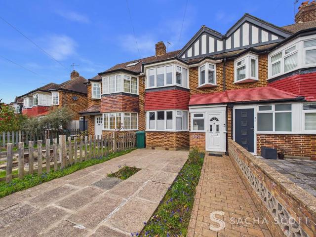 3 bedroom terraced house for sale