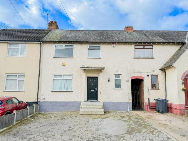 3 bedroom terraced house for sale