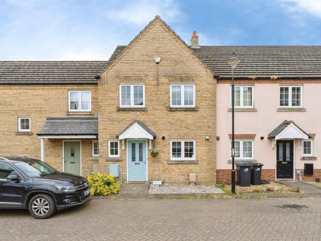3 bedroom terraced house for sale