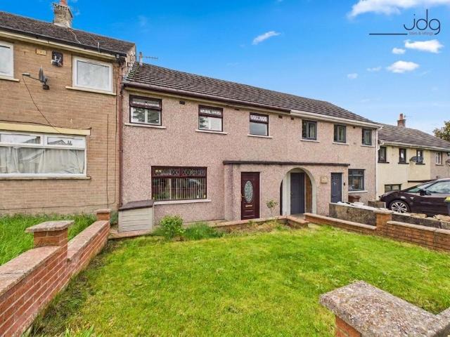 3 bedroom terraced house for sale