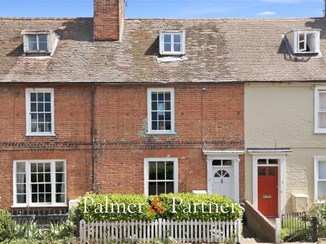 3 bedroom terraced house for sale