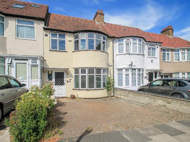 3 bedroom terraced house for sale