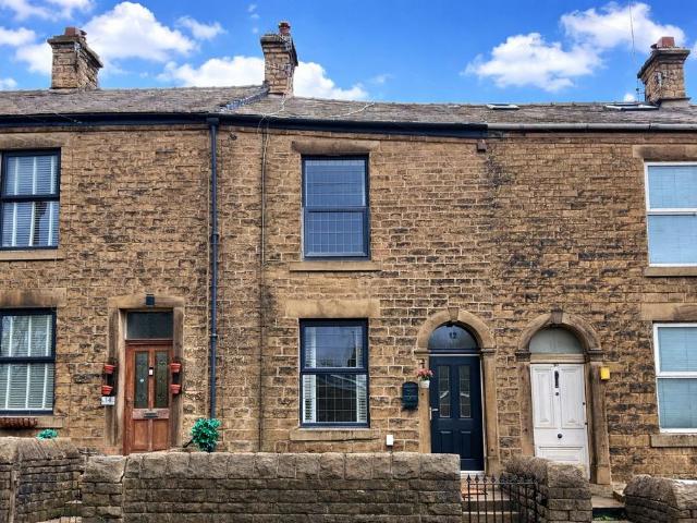 3 bedroom terraced house for sale