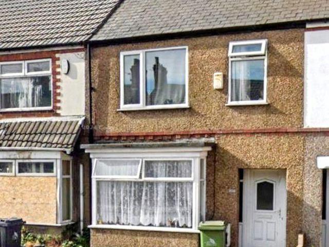 3 bedroom terraced house for sale