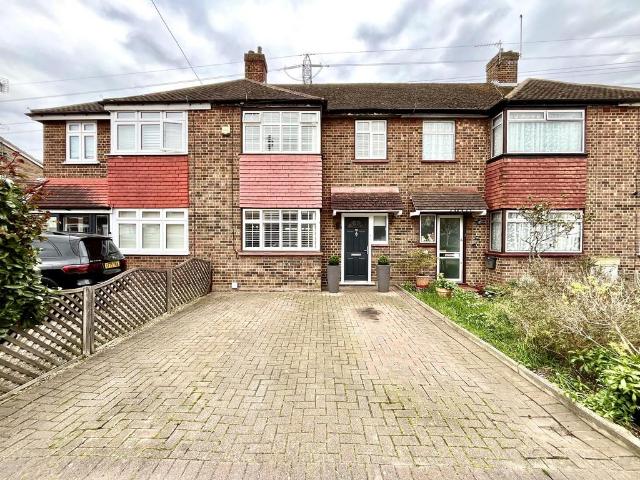 3 bedroom terraced house for sale
