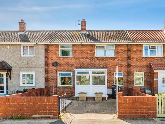 3 bedroom terraced house for sale