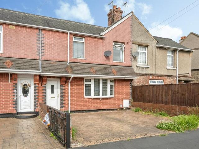 3 bedroom terraced house for sale