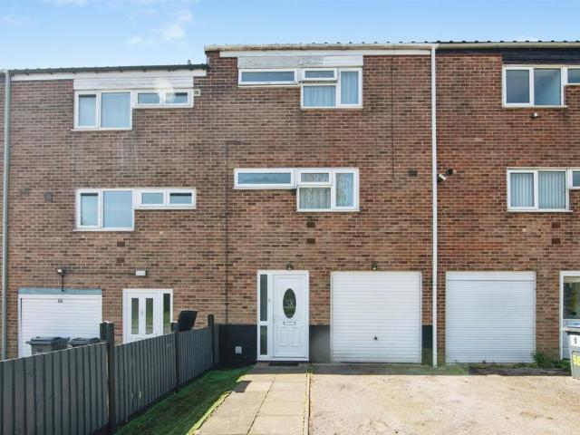 3 bedroom terraced house for sale
