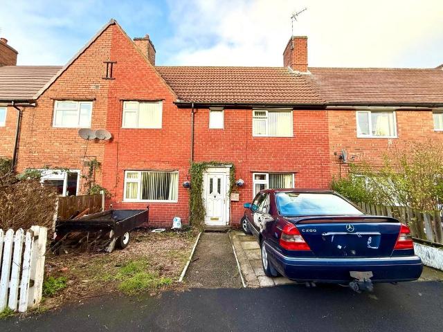 3 bedroom terraced house for sale