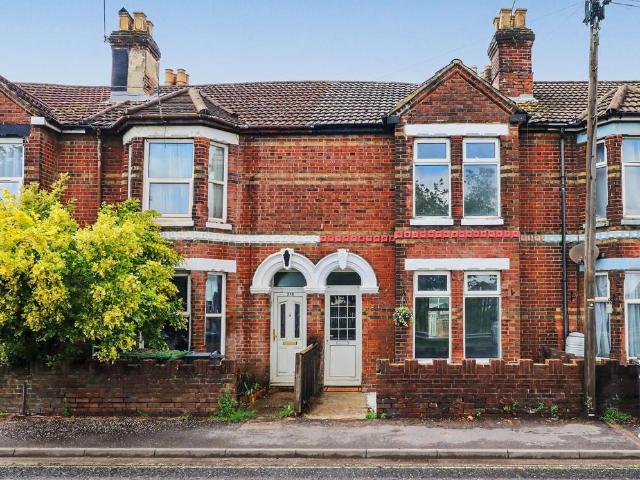 3 bedroom terraced house for sale