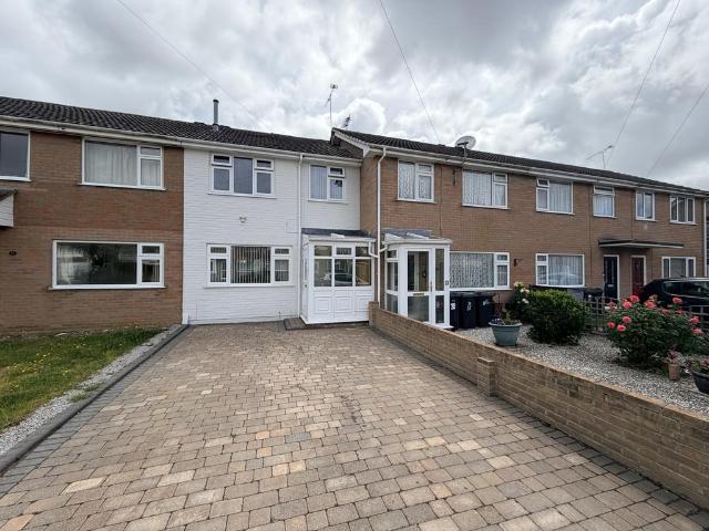 3 bedroom terraced house for sale