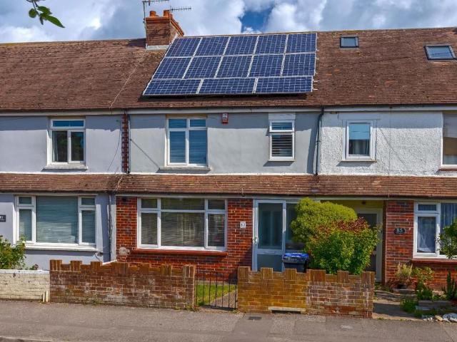 3 bedroom terraced house for sale