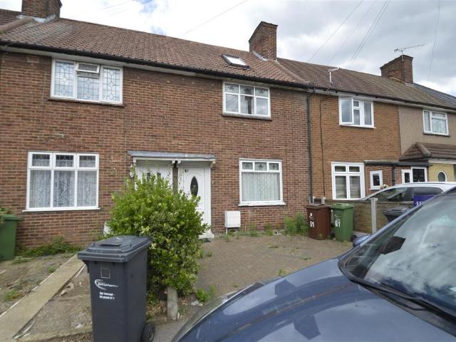 3 bedroom terraced house for sale