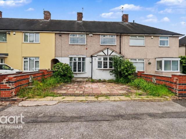 3 bedroom terraced house for sale