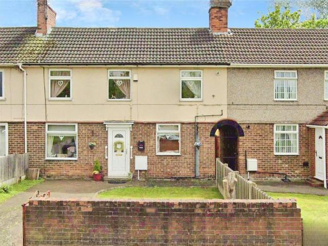 3 bedroom terraced house for sale