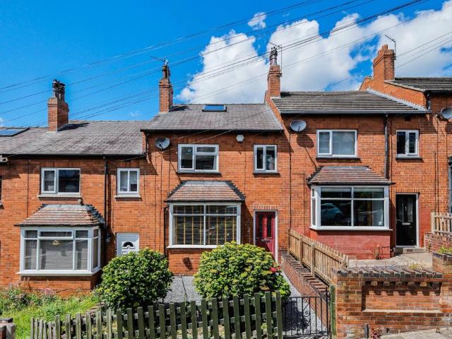 3 bedroom terraced house for sale