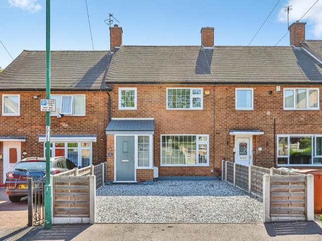 3 bedroom terraced house for sale
