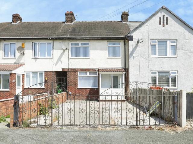 3 bedroom terraced house for sale